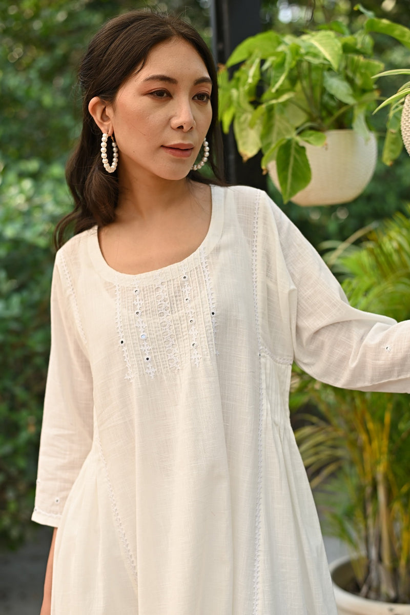 Jasmine Sindhi Hand Embroidered Cotton Kimono Sleeve Kurta – Rangsutra